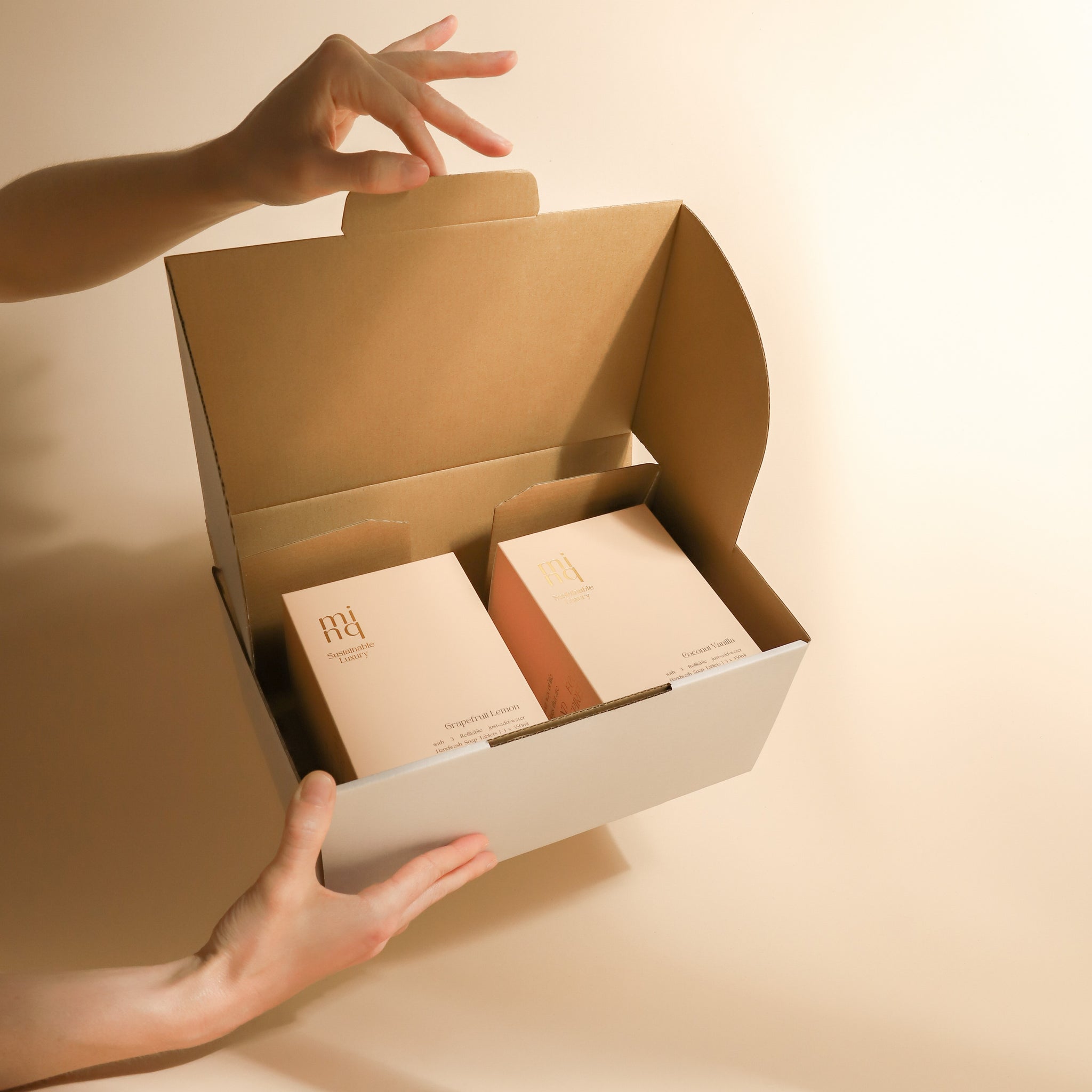 Sustainable Ceramic Handwash Kit with Refillable Soap Tablets | Minq – minq